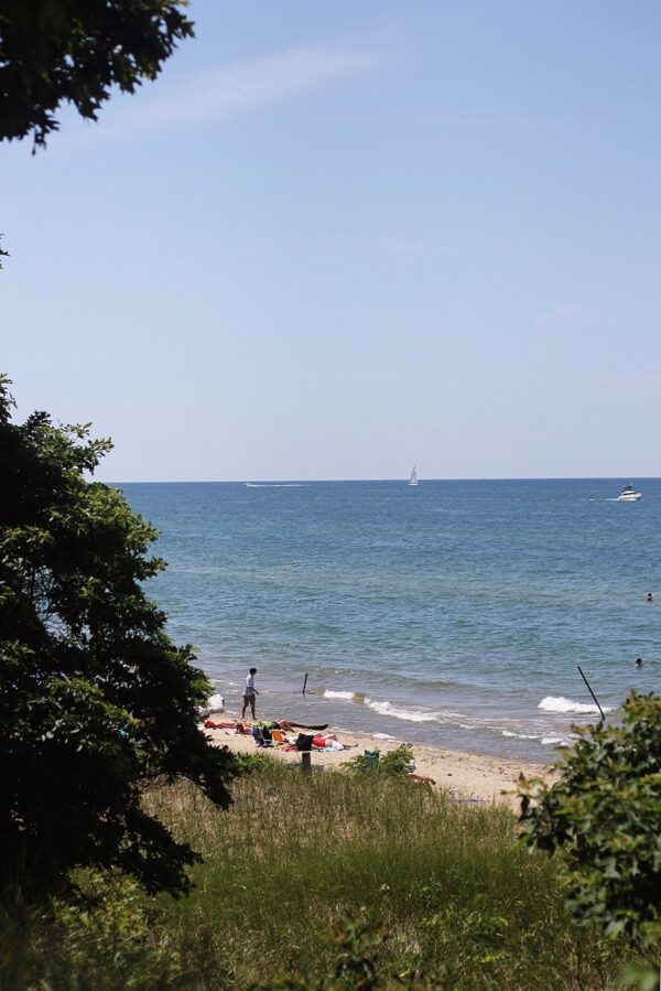 10 Things to Do in Holland, Michigan - amanda party + home