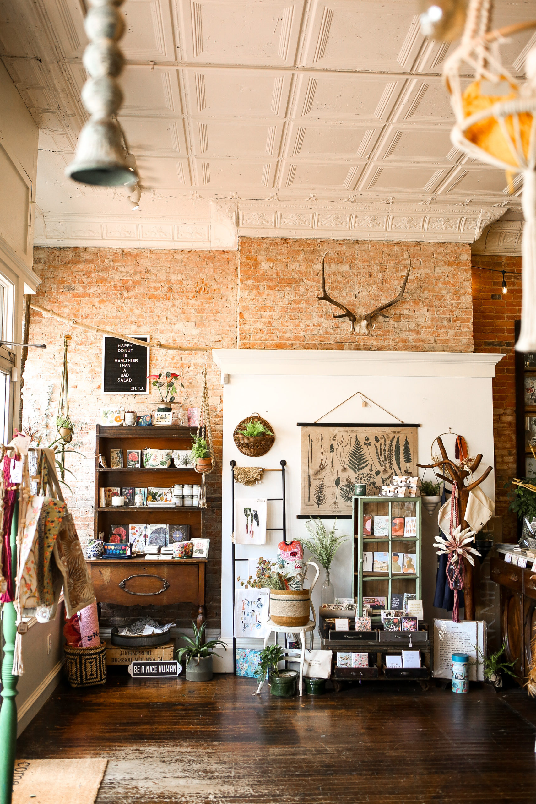 10 Things to Do in Lebanon, Ohio - amanda party + home