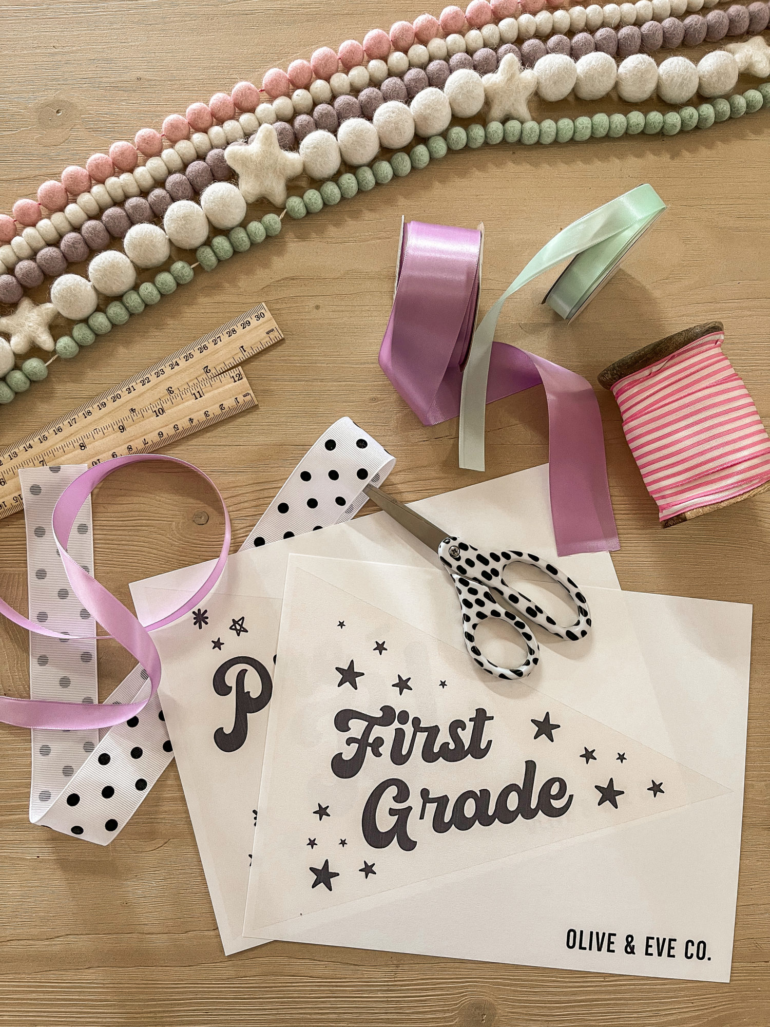 How to Make First Day of School Flags - amanda party + home