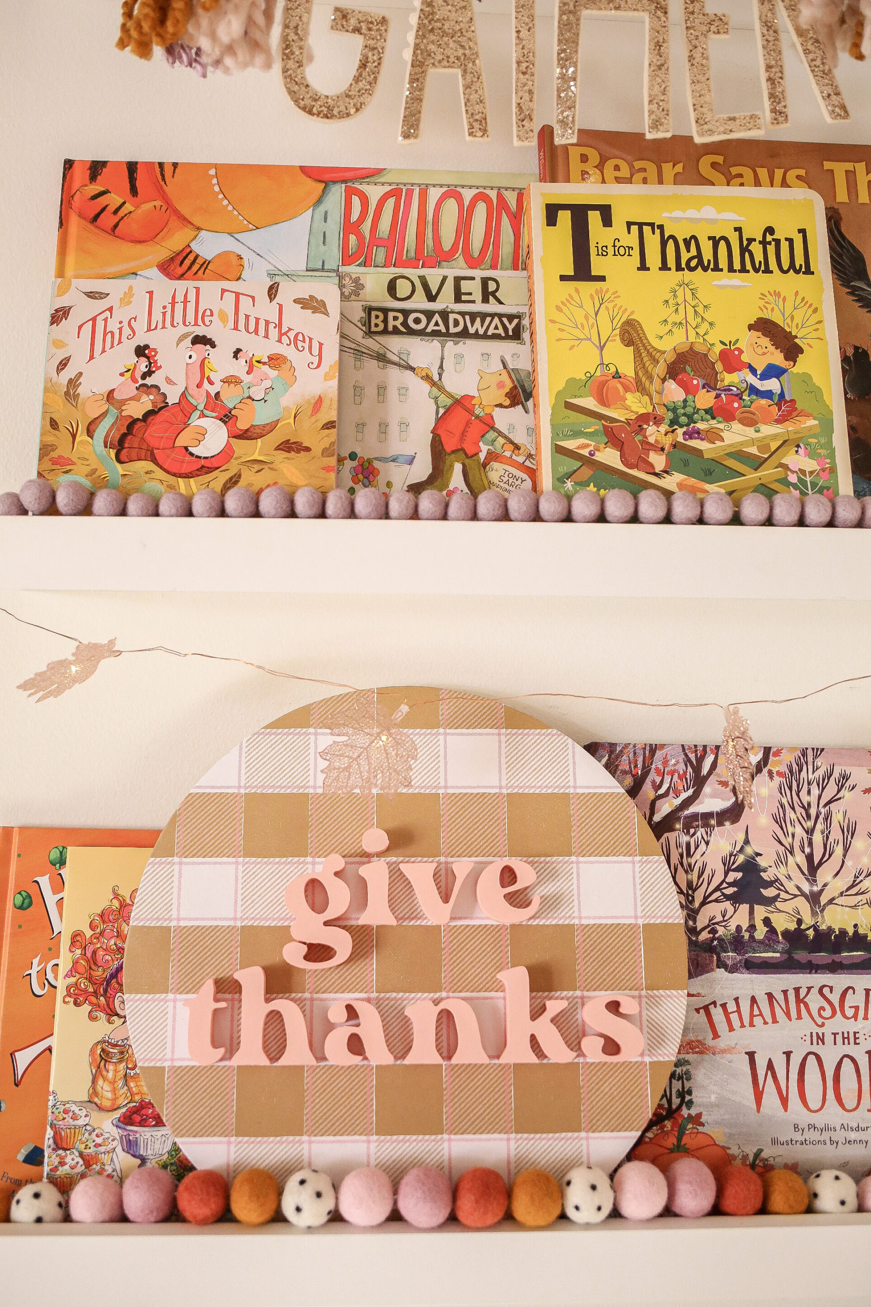 thanksgiving book shelf - amanda party + home