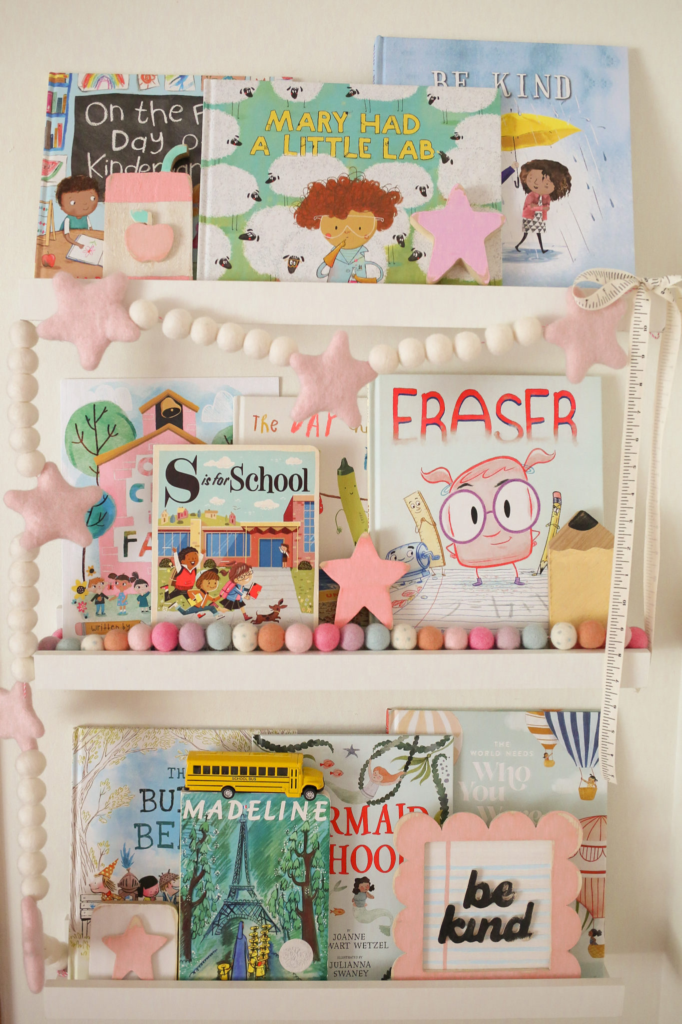 Back to School Bookshelf - amanda party + home