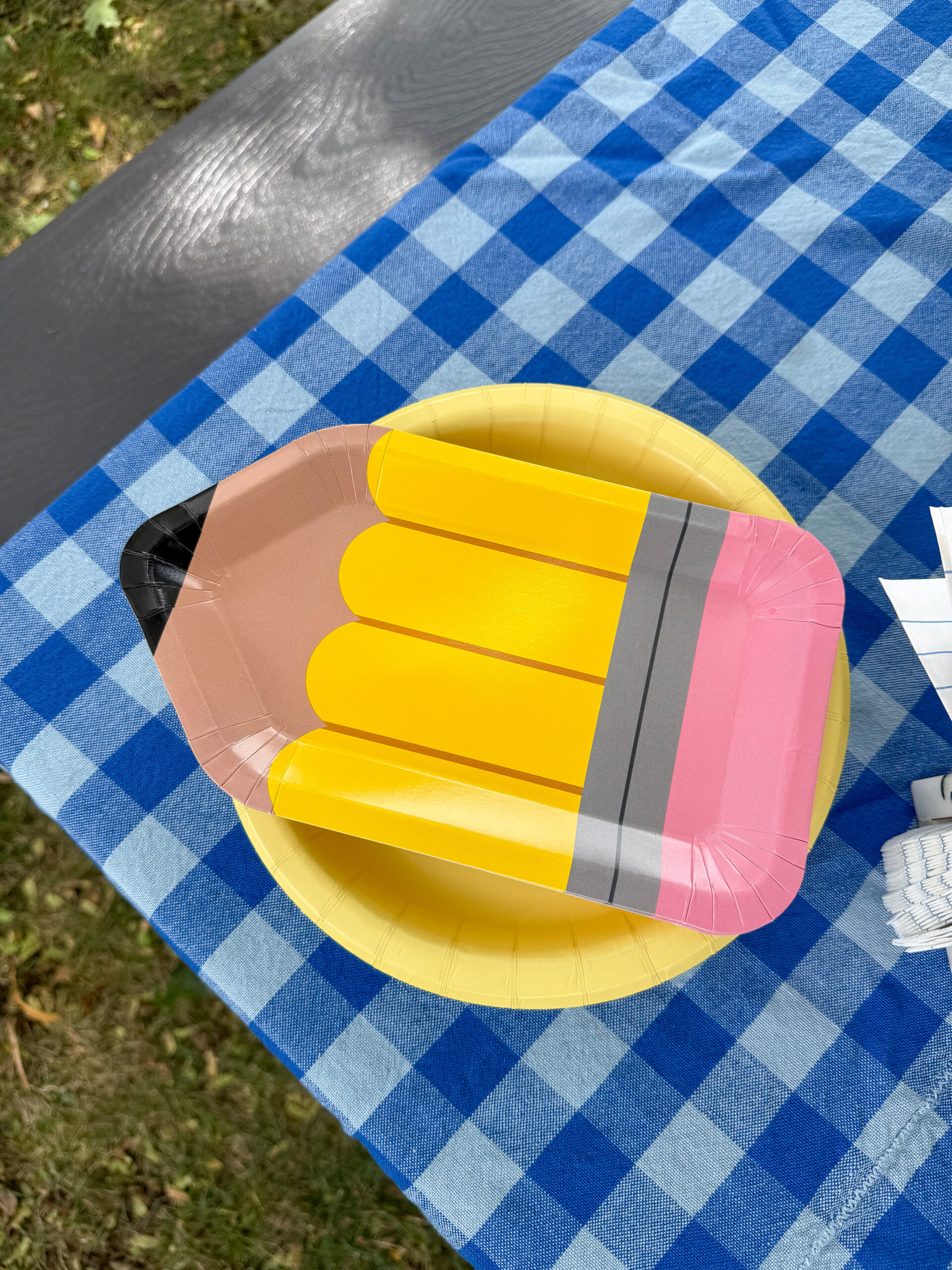 Back to School Plates - amanda party + home